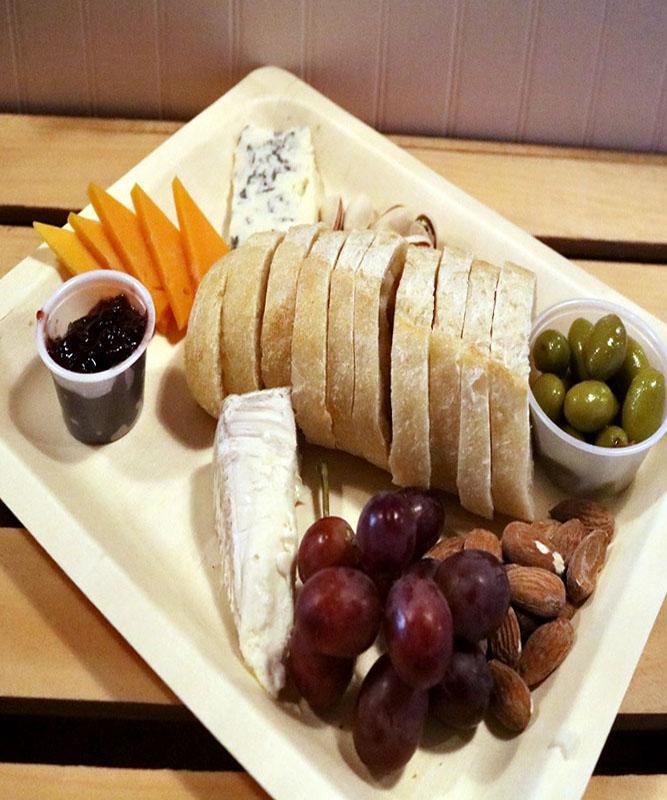 Cheese Plate – Old World Deli